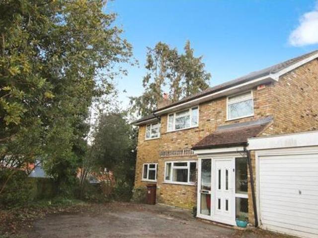 Mickle Hill, Little Sandhurst, 4 Bedroom Link