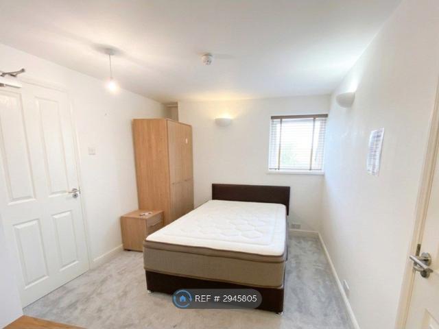 Micklefield Road, Hemel Hempstead HP2, Room to rent, £1,250 pcm | PrimeLocation