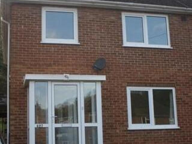 Micklefield Road, High Wycombe, 3 Bedroom Semi detached