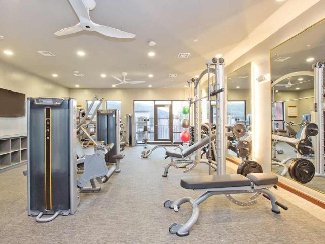 Midtown on the Rail 1 Bedroom Apartment for Rent at 2310 Main St, Houston, TX 77002 Midtown