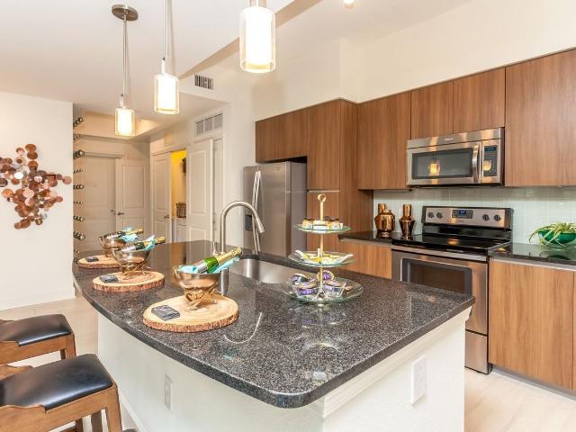 Midtown Aventura 2 Bedroom Apartment for Rent at 20080 W Dixie Hwy, Miami, FL 33180