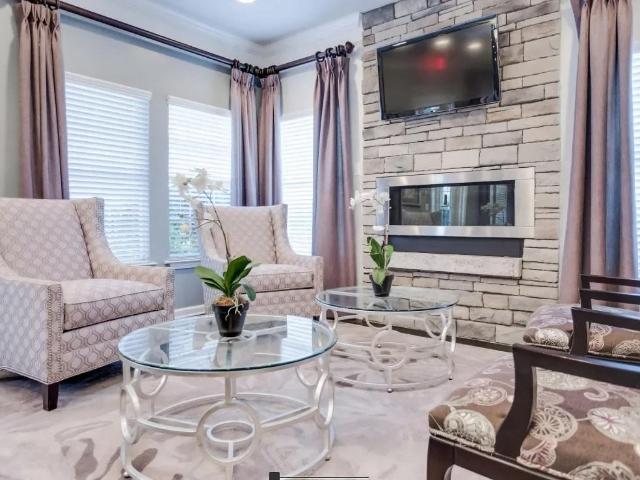 Midtown Crossing 2 Bedroom Apartment for Rent at 317 Lynn Rd, Raleigh, NC 27609