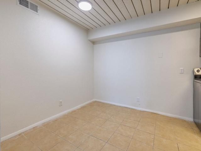 Midtown Park Apartments 2 Bedroom Apartment for Rent at 7625 E 21st St, Tulsa, OK 74129