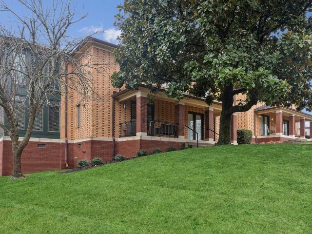 Midtown Square 1 Bedroom Apartment for Rent at 1406 18th Ave S, Nashville, TN 37212