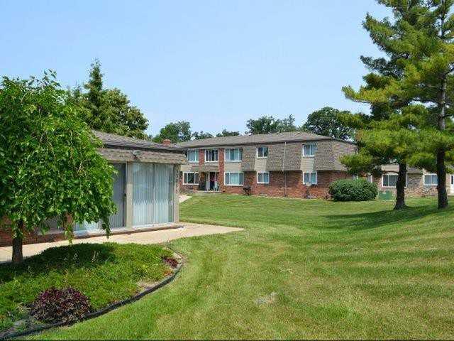 Midtown Square Apartments 1 Bedroom Apartment for Rent at 33095 Forest St, Wayne, MI 48184 Wayne