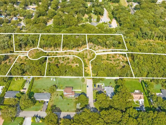 Midway Dr, Riverhead, NY 11901 | MLS #985671