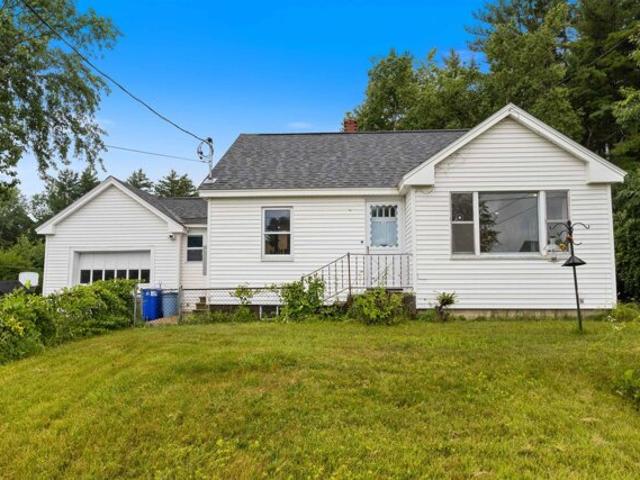 Midway Park, Somersworth, Home For Sale