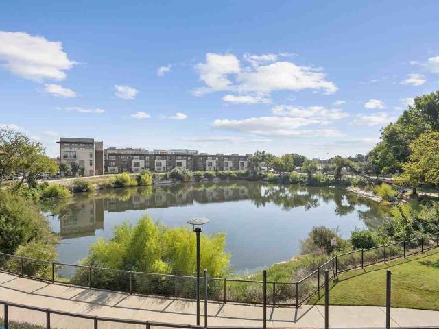 Midway Urban Village 3 Bedroom Apartment for Rent at 4050 Mcewen Rd, Farmers Branch, TX 75244
