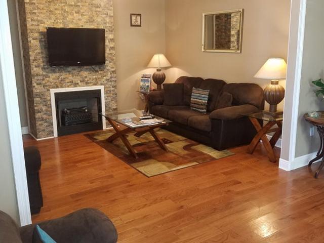 Mid City Charm ⭐️ Furnished Rooms with 4 Bathrooms