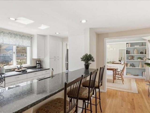 Mid Iron Way Unit,mashpee, Condo For Sale