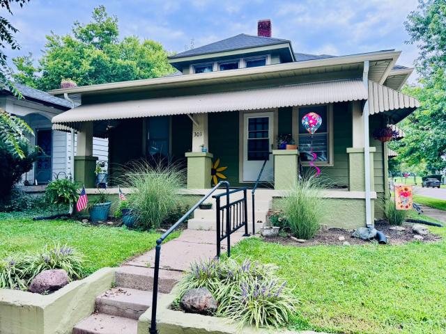 Mid September availability 2 Bedroom House near Sunset Park
