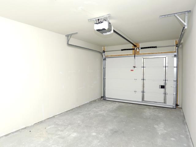 Mid Town Park 3 Bedroom Apartment for Rent at 51401 Times Square Dr, Utica, MI 48315 Utica