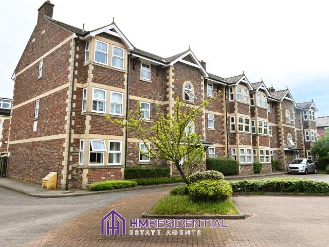 Middleton Court, Hutton Terrace. 2 bed apartment to rent £1,195 pcm £276 pw