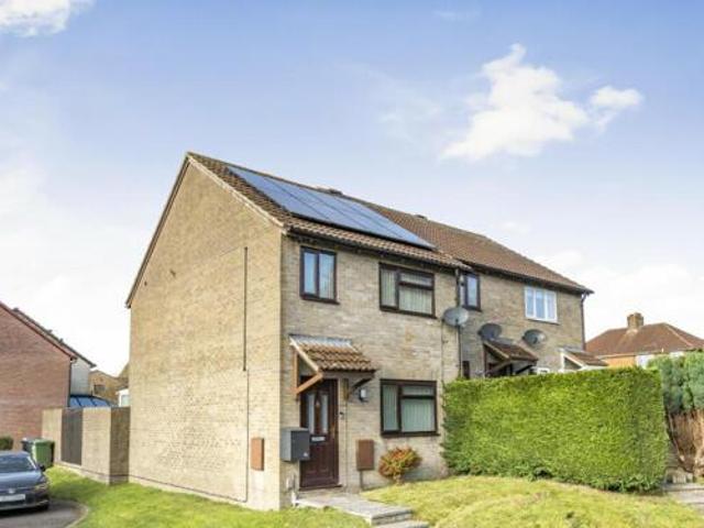Middleton Close, Warminster, 3 Bedroom Semi detached