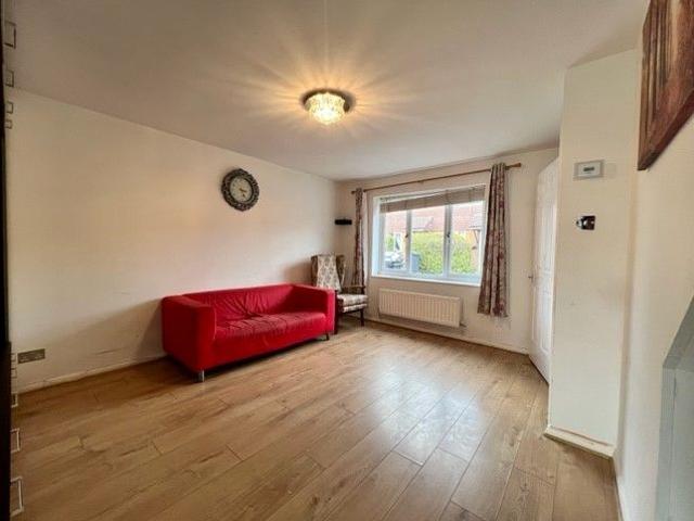 Middleton Gardens, Basingstoke, Hampshire, RG21
