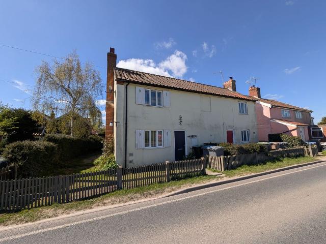Middleton Moor, Middleton IP17, 2 bed semi detached house to rent, £850 pcm | PrimeLocation
