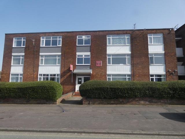 Middleton Road, Manchester, M8 3 bed flat to rent £1,150 pcm £265 pw