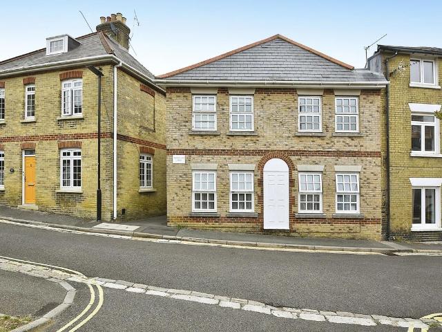 Middleton Terrace, Cross Street, Cowes PO31, 2 bed terraced house to rent, £950 pcm | PrimeLocation