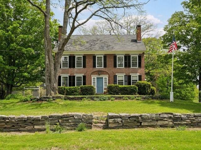 Middletown Rd, Grafton, Home For Sale