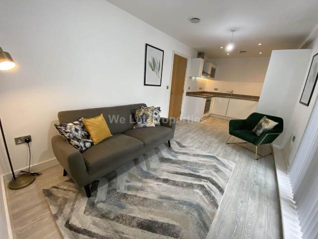 Middlewood Plaza, Craven Street M5, 1 bed flat to rent, £1,000 pcm | PrimeLocation