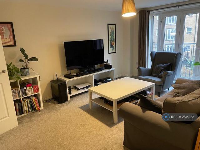 Middlewood St, Salford, M5 2 bed flat to rent £1,050 pcm £242 pw