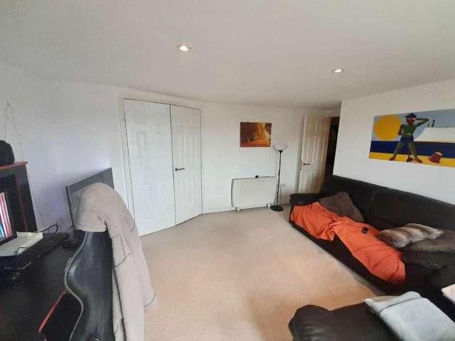 Middlewood Street, Salford, M5