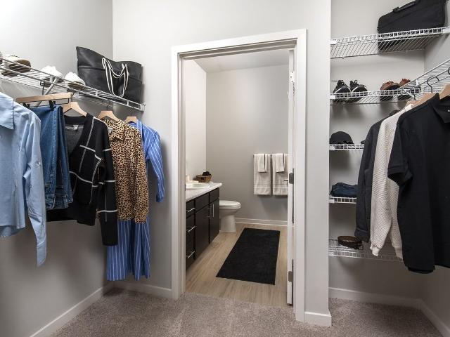 Middle Creek Lofts 2 Bedroom Apartment for Rent at 4300 Penny Way, Charlotte, NC 28213 Hidden Valley