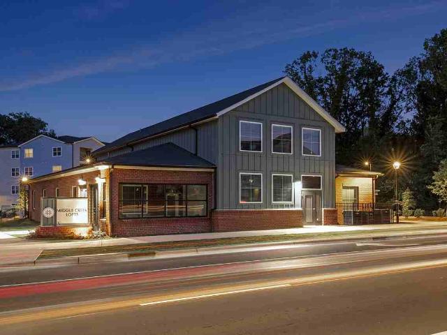 Middle Creek Lofts 4 Bedroom Apartment for Rent at 4300 Penny Way, Charlotte, NC 28213 Hidden Valley