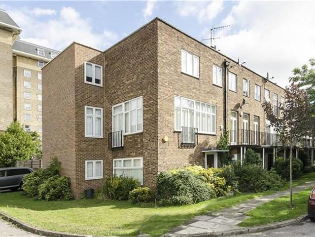 Middle Field, London NW8 5 bed townhouse to rent £8,667 pcm £2,000 pw