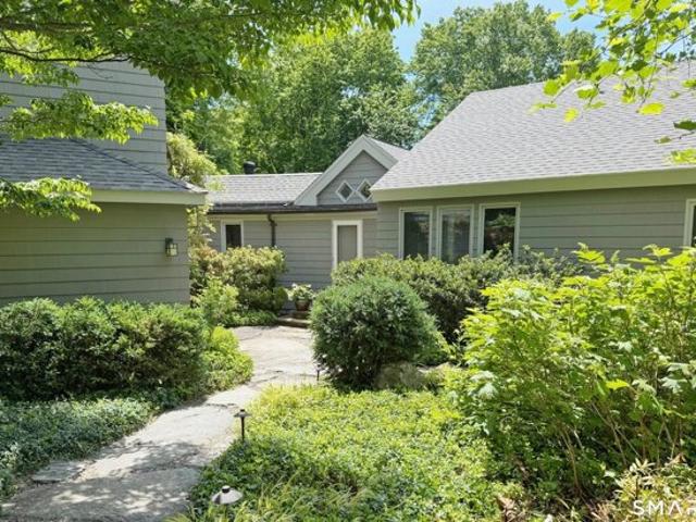 Middle Haddam Rd, Portland, Home For Sale