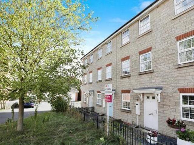 Middle Meadow, Shireoaks, 3 Bedroom Town