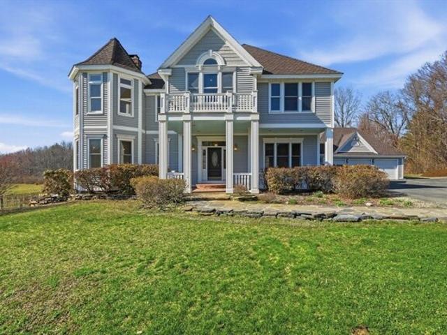 Middle St, Amherst, Home For Sale