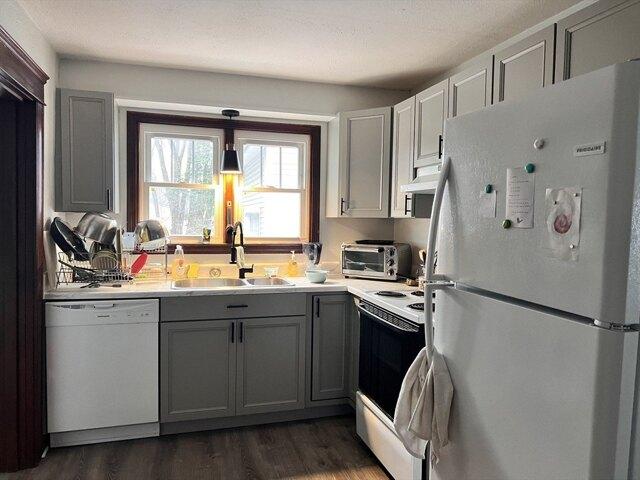 Middle St, Hadley, Home For Sale