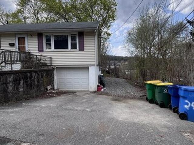 Middle St, Waterbury, Home For Sale