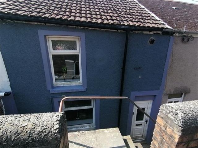 Middle Row, Princess Street, Blaenllechau, Ferndale CF43, 2 bed terraced house to rent, £725 pcm | PrimeLocation