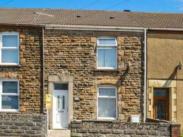 Middle Road, Cwmdu, 3 Bedroom Terraced