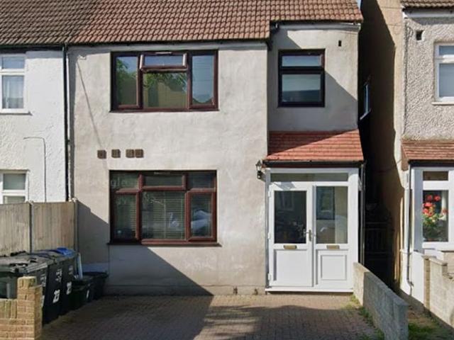 Middle Road, London SW16, 6 bed town house to rent, £5,694 pcm | PrimeLocation