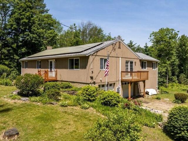 Middle Rd, Brentwood, Home For Sale