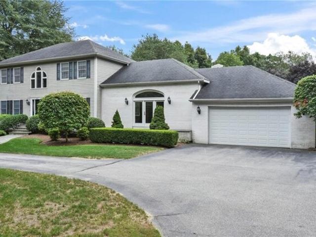 Middle Rd, East Greenwich, Home For Sale