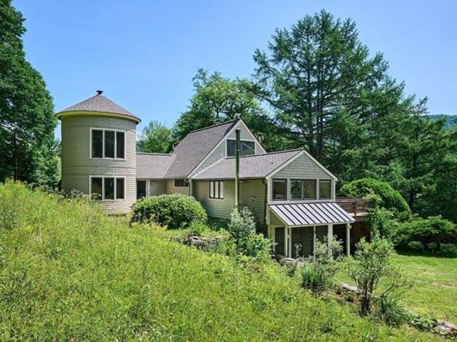 Middle Rd, Hawley, Home For Sale