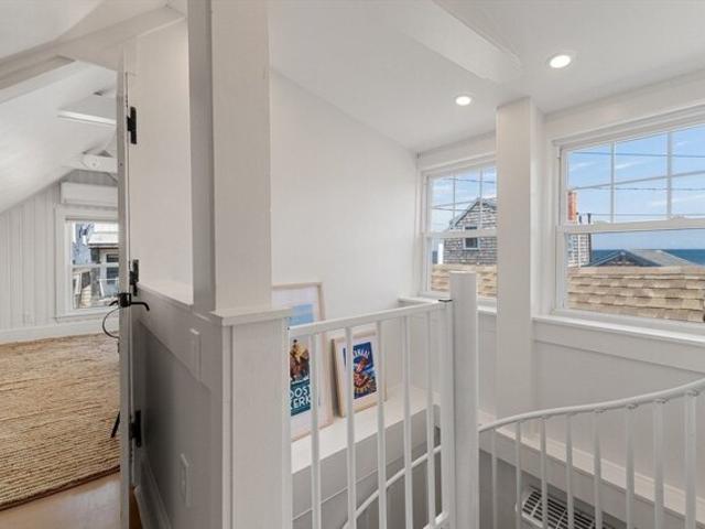Middle Rd, Rockport, Home For Sale