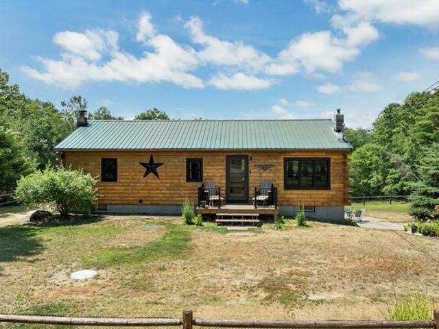 Middle Rd, Tuftonboro, Home For Sale