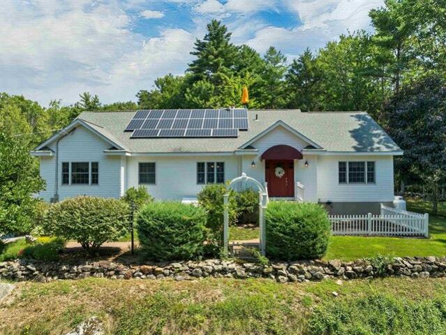 Middle Rd, Tuftonboro, Home For Sale