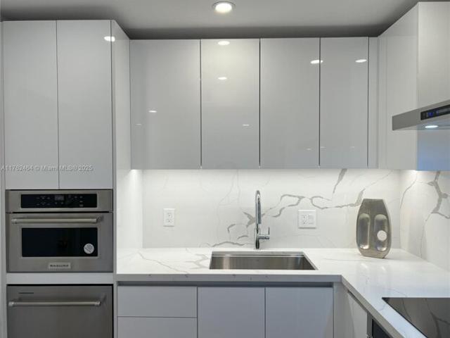 Middle River Dr Apt,fort Lauderdale, Condo For Sale