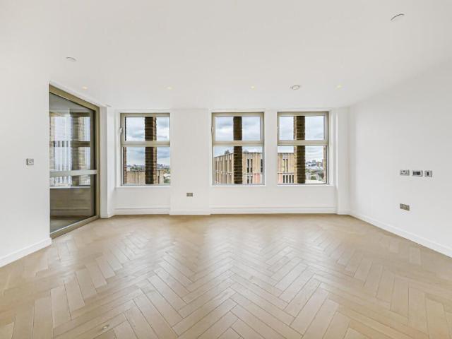 Middle Yard, Oberman Road NW10, 3 bed flat to rent, £2,950 pcm | PrimeLocation