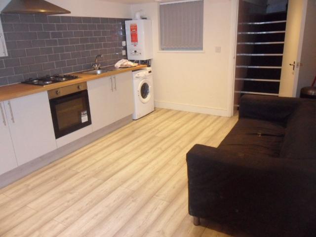 Middleborough Road, Coundon CV1, 1 bed flat to rent, £1,000 pcm | PrimeLocation