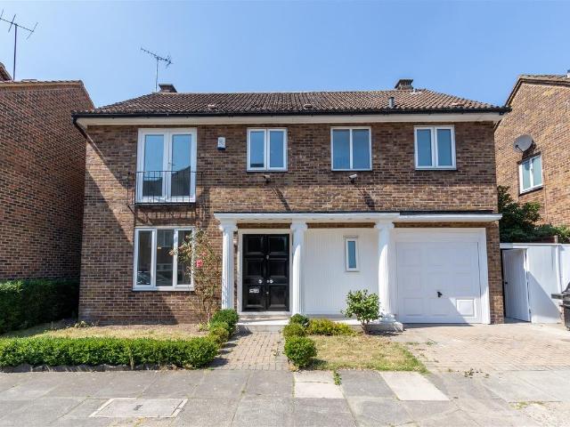 Middlefield, St John's Wood NW8, 5 bed detached house to rent, £12,350 pcm | PrimeLocation