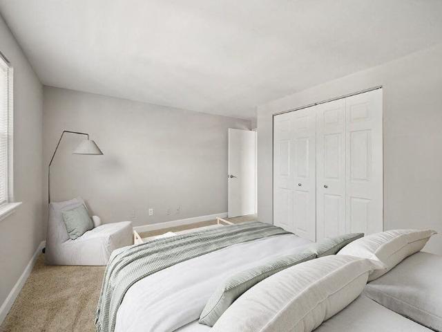 Middlesex Crossing 2 Bedroom Apartment for Rent at 158 Concord Rd, Billerica, MA 01821