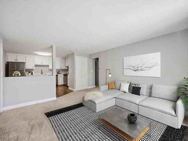 Middlesex Crossing 2 Bedroom Apartment for Rent at 158 Concord Rd, Billerica, MA 01821