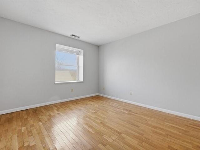 Middlesex Ave Apt,worcester, Condo For Sale